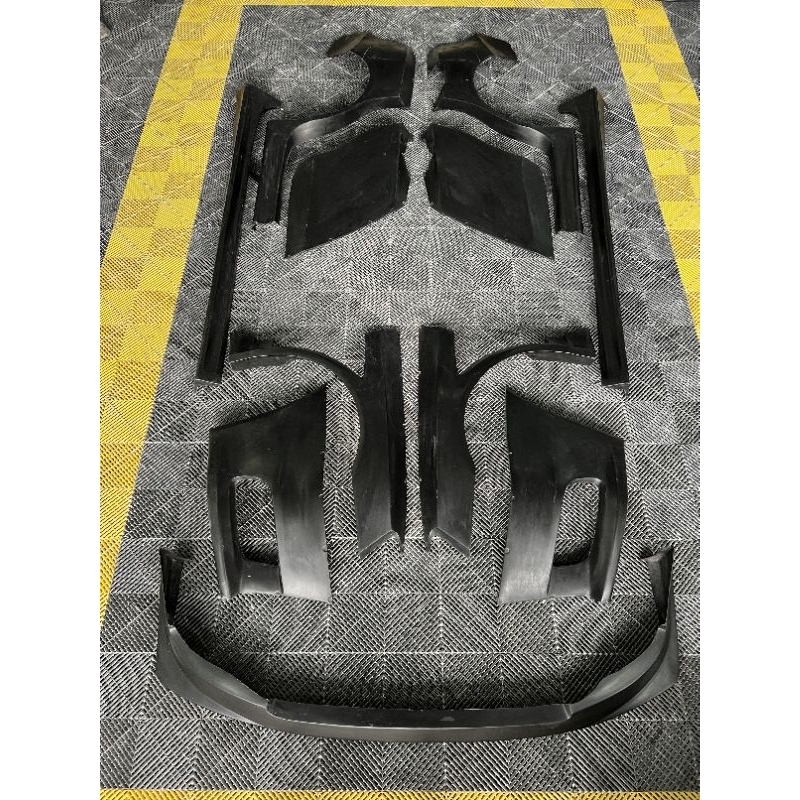 Mitsubishi Lancer EvoX Inspira Street Fighter bodykit | Shopee Malaysia