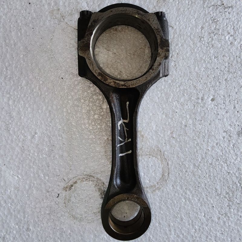 Toyota 3.0 1KZ engine connecting rod (USED) conrod con rod | Shopee ...