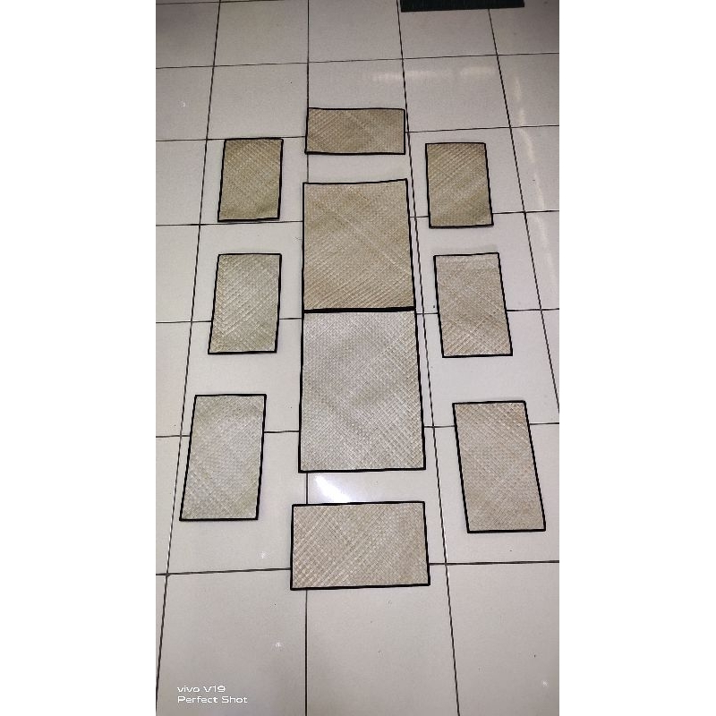 Alas Pinggan Mengkuang/1 set 12 keping/segiempat | Shopee Malaysia