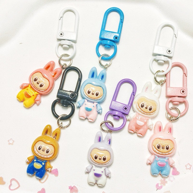 Labubu Mini Keychain 拉布布迷你钥匙圈 | Shopee Malaysia