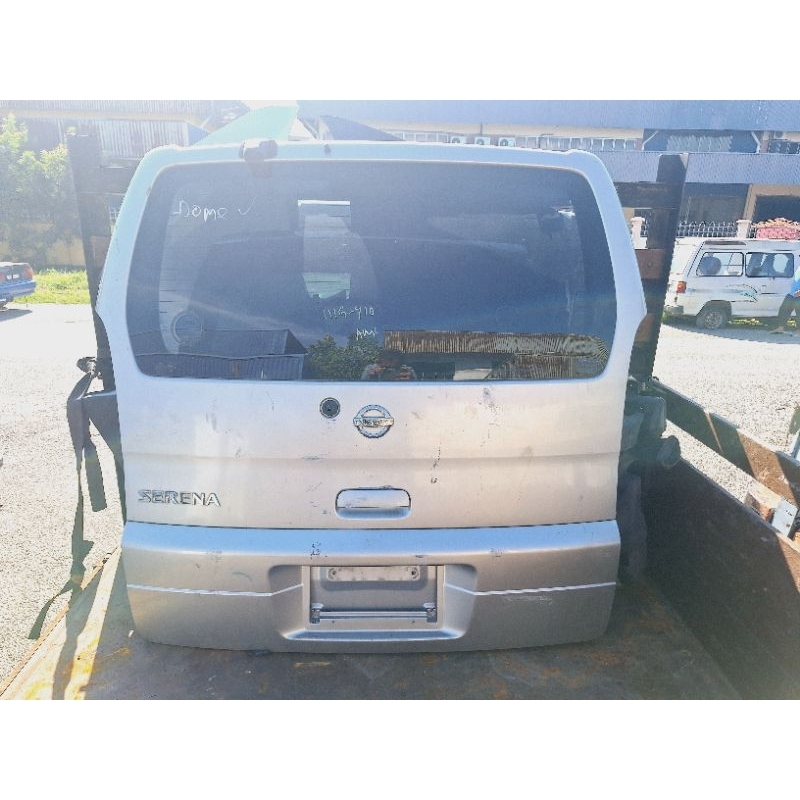Nissan Serena C24 Rear Bonnet & Camera | Shopee Malaysia