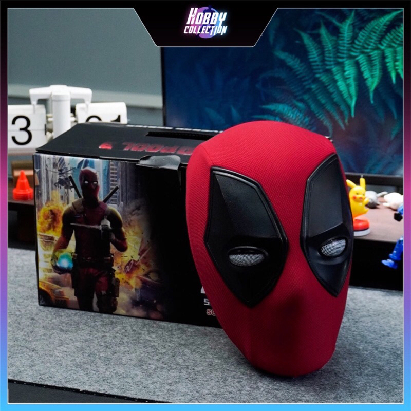 Deadpool Wearable Cosplay Mask 1 : 1 Scale LED Eyes Can Manipulate With ...