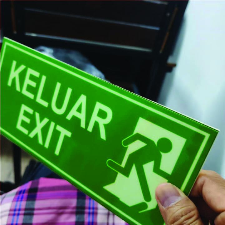 glow in the dark safety sign, exit sign, papan tanda keluar / exit | Shopee Malaysia
