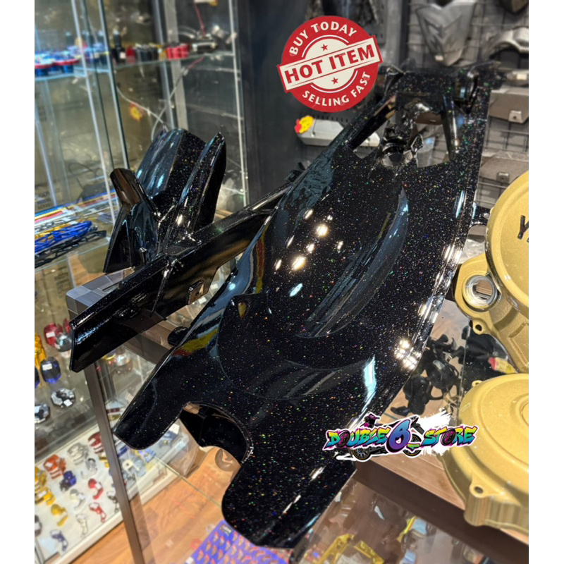 INNER HITAM KILAT DIAMOND YAMAHA Y15ZR V1 V2 COVER REAR FENDER INNER ...