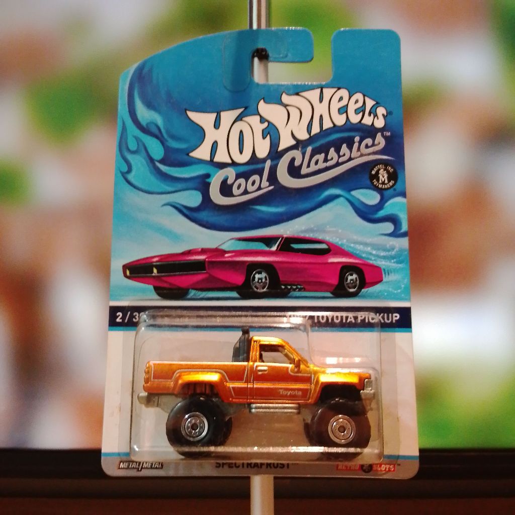 Hot Wheels 1987 Toyota Pickup Truck Spectafrost | Shopee Malaysia