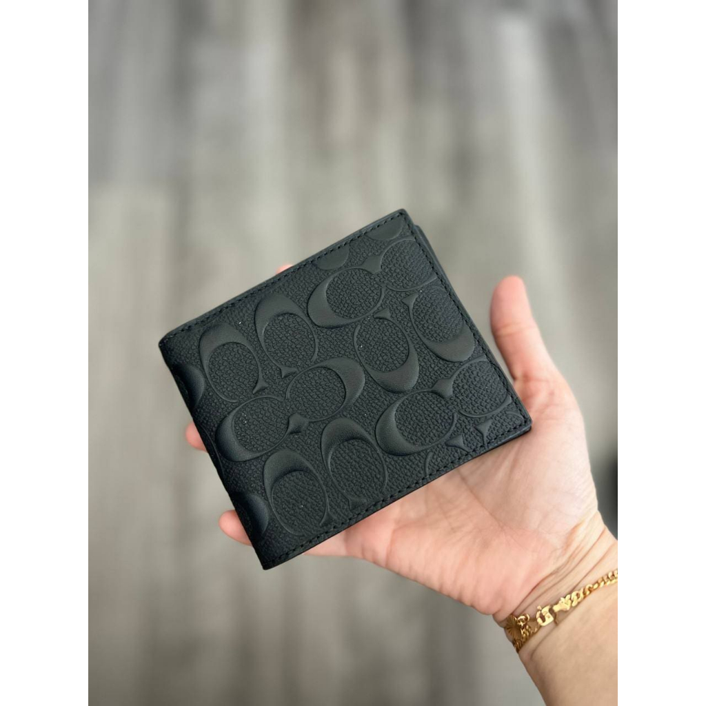 COACH Compact Id Wallet In Signature Leather | Shopee Malaysia