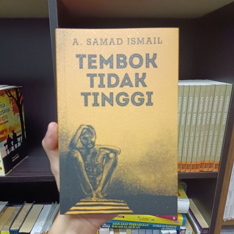 Buku Fixi Tembok Tidak Tinggi A.Samad Ismail | Shopee Malaysia