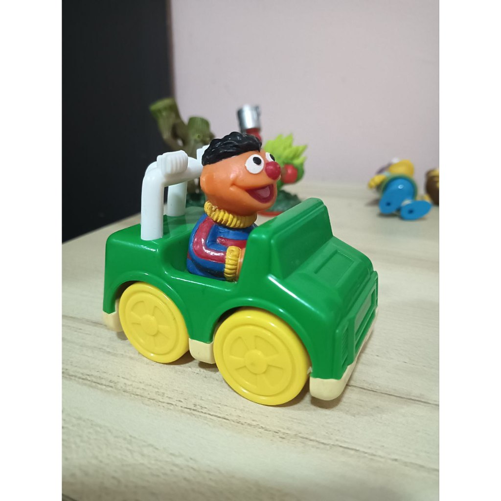 Vintage Sesame Street Ernie Jeep-Jim Henson Production 1993 Tyco ...