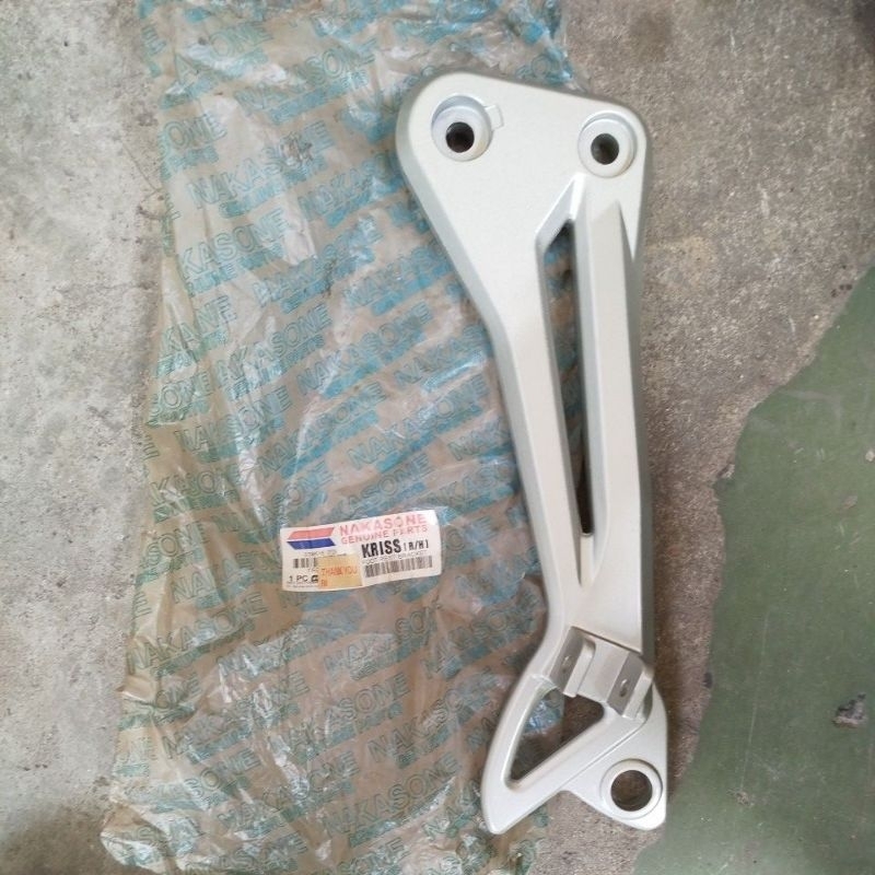 FOOT REST BRACKET FOR MODENAS KRISS(R/HAND) | Shopee Malaysia