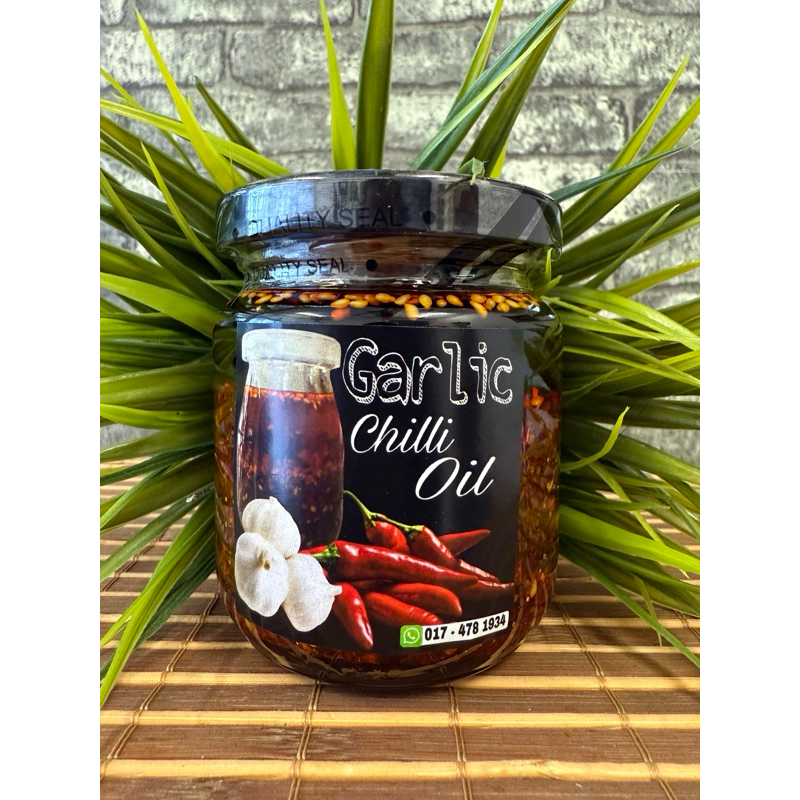 Garlic Chilli Oil sedap | Shopee Malaysia