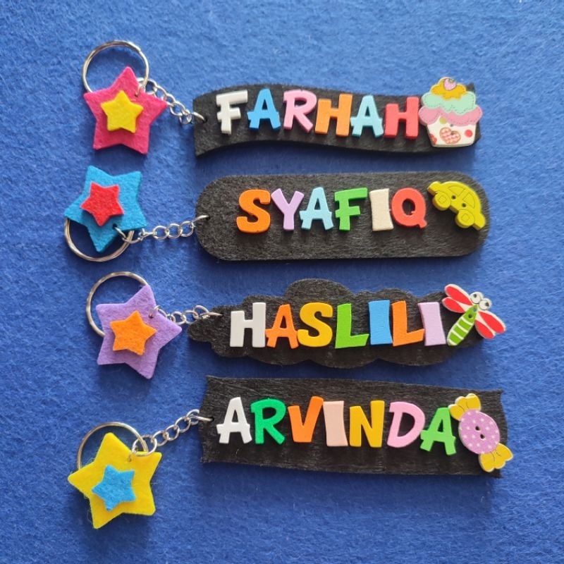 Keychain Custom Nama Felt Hitam Max 8 Huruf | Shopee Malaysia