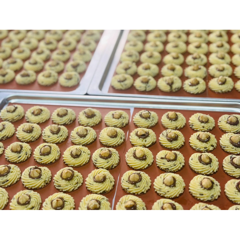 FRESHLY BAKED 💯 Swiss Tart Hazelnut MONEY💰 BACK GUARANTEE 💯 | Shopee ...