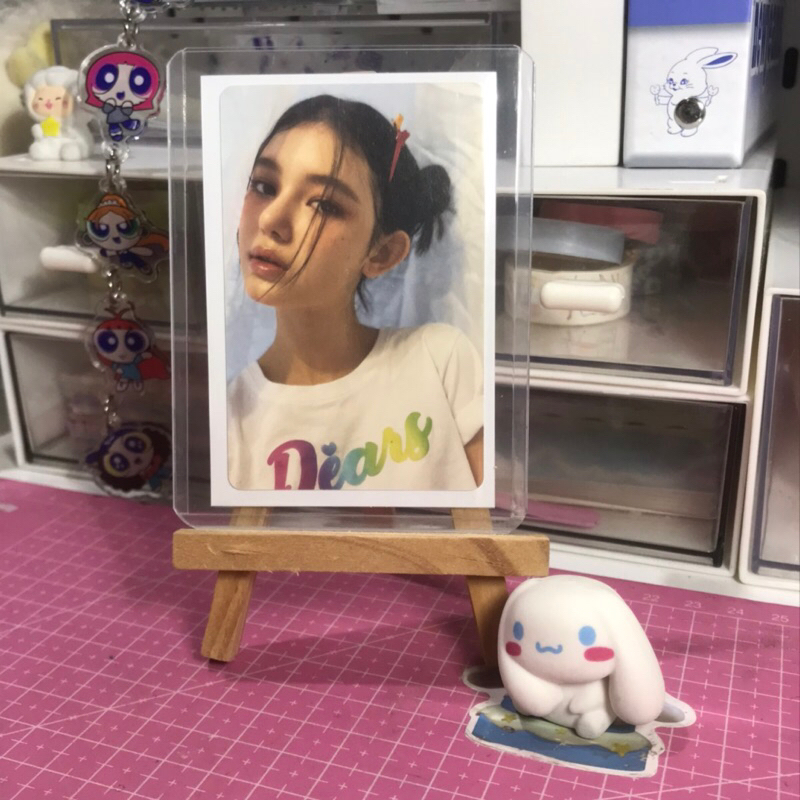 NEWJEANS DANIELLE OFFICIAL PHOTOCARDS | Shopee Malaysia