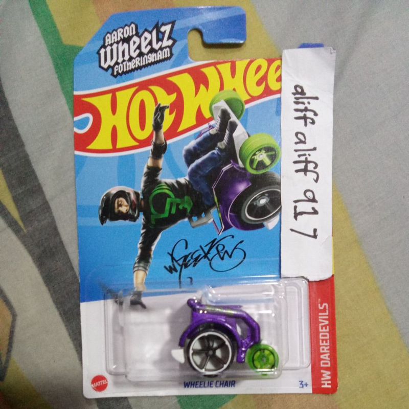 hotwheels wheelie chair | Shopee Malaysia