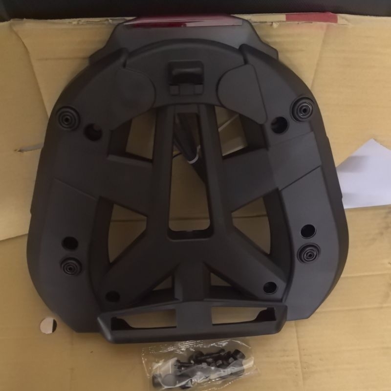GIVI Box Papan Base Plate Tapak Box Givi M7M | Shopee Malaysia