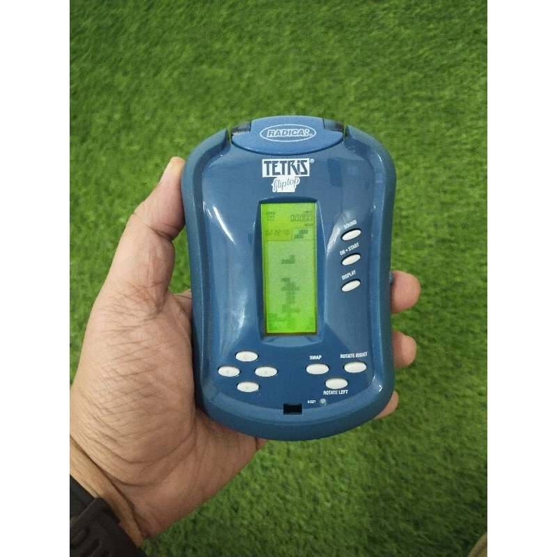 Radica 2006 Tetris Blue FlipTop Lighted Electronic Handheld Game ...