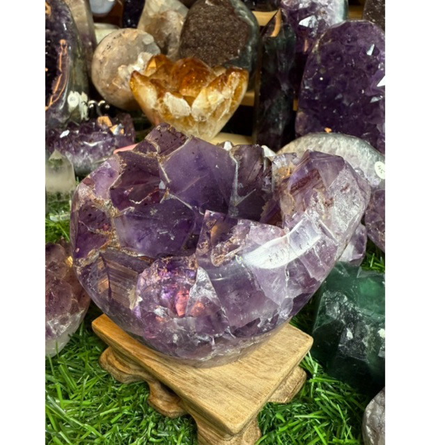 Natural Amethys Red arutilatef Quartz Flower crystal 🌸 天然紫晶带红发丝和钛晶水晶手捧花 ...