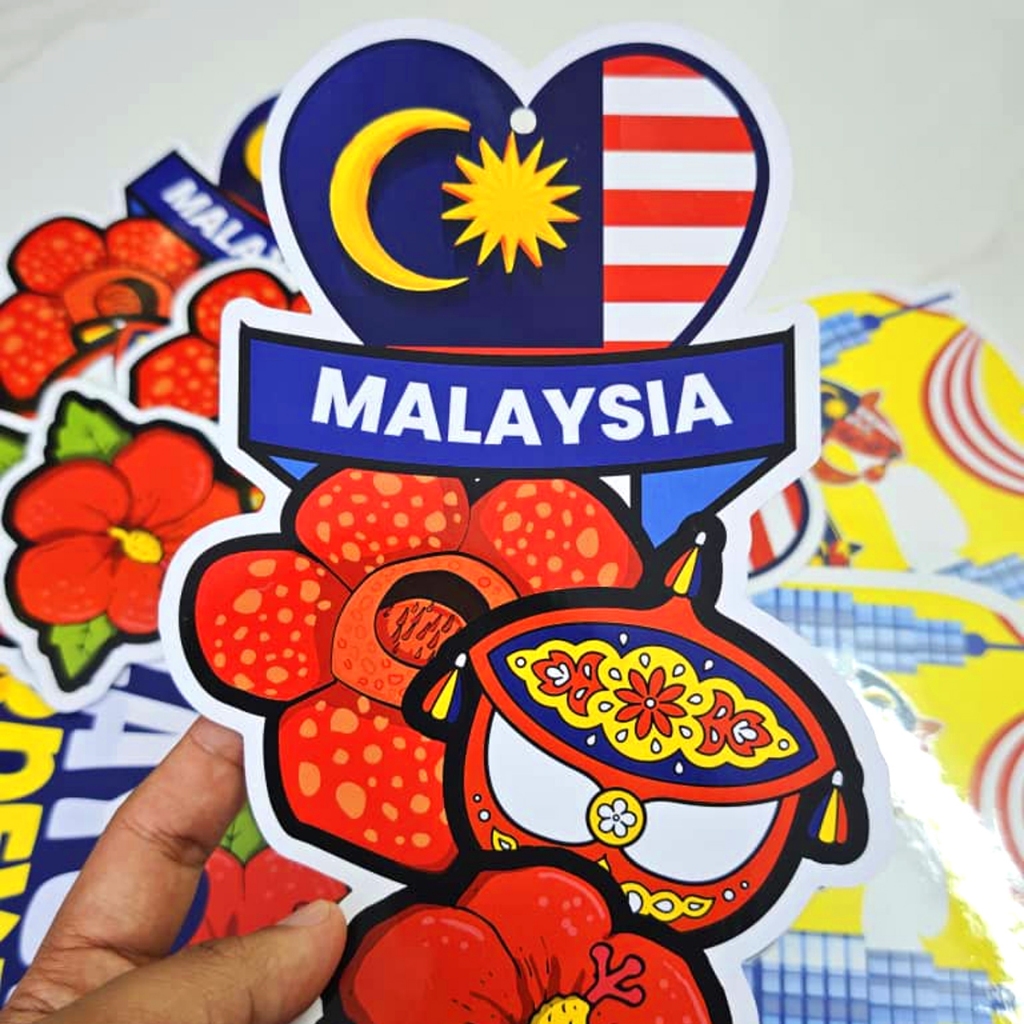 LOOSE ITEM Hiasan Gantung Merdeka 2025 – Deko Artcard Jalur Gemilang ...