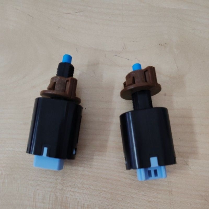 TOYOTA VIOS NCP151 HARRIER ZSU60 ACV50 YARIS PRIUS ZVW40 BRAKE SWITCH ...