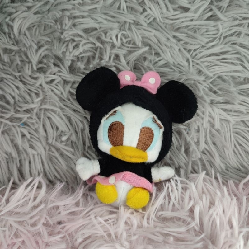 DISNEY DAISY DUCK MINNIE MOUSE COSTUME KEYCHAINS PLUSHIE | Shopee Malaysia