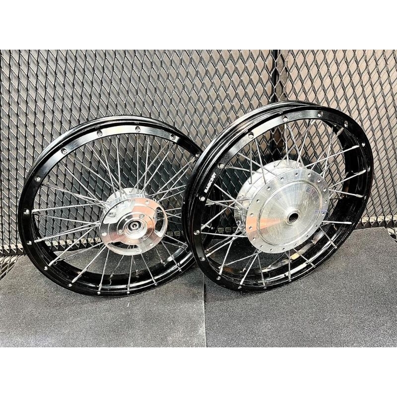 Yamaha NVX 155 Racing Alloy Rim Lidi Set 17inci Rim HUb Set Nvx155 ...