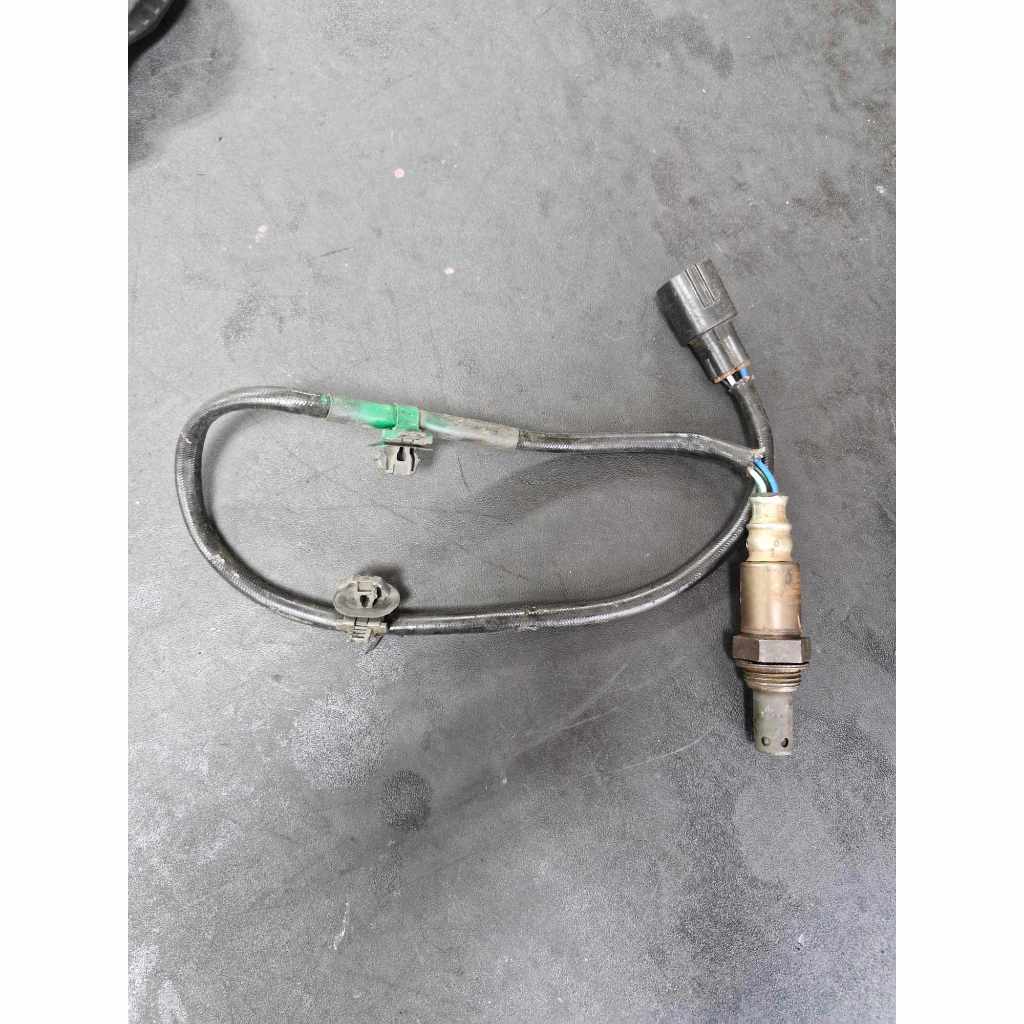 Toyota Fortuner / Innova Oxygen Sensor O2 89465-0k010 Used Original ...