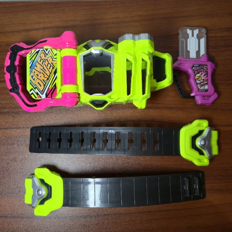 DX Gamer Driver Belt + DX Mighty Action X Gashat Kamen Rider Ex Aid ...