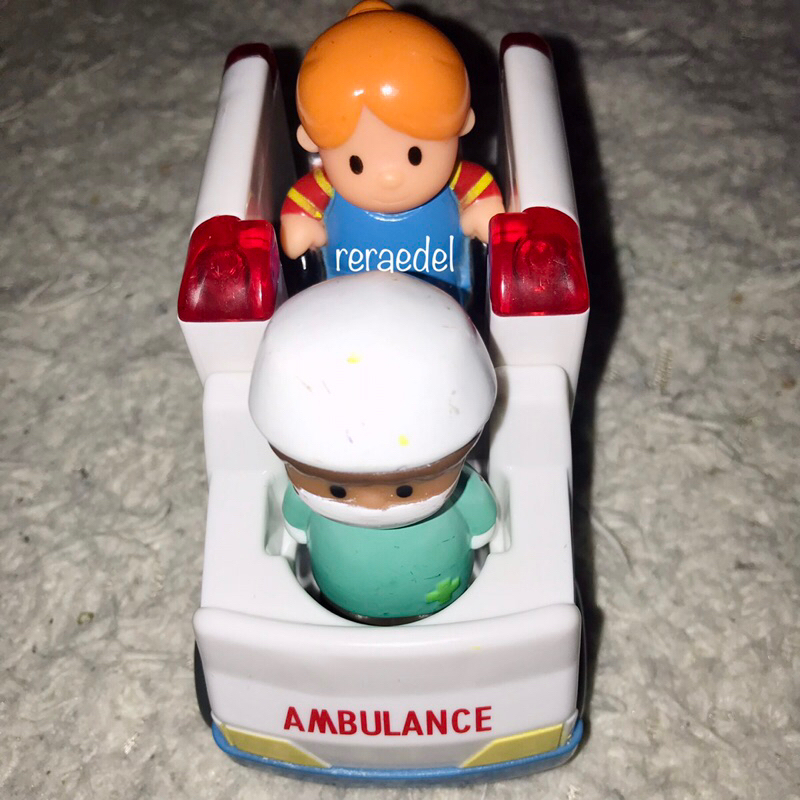 ELC Toys Ambulance 🚑 | Shopee Malaysia