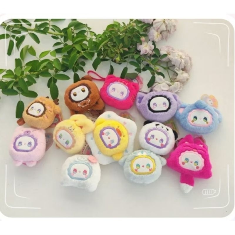 LUCKY EMMA Aroma Series KeyChain Blind Box | Shopee Malaysia