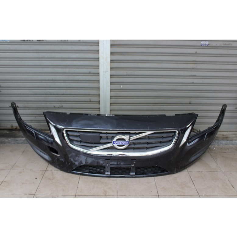 USED Volvo S60 Bumper depan Front With Grille SET JAPAN HALFCUT ...