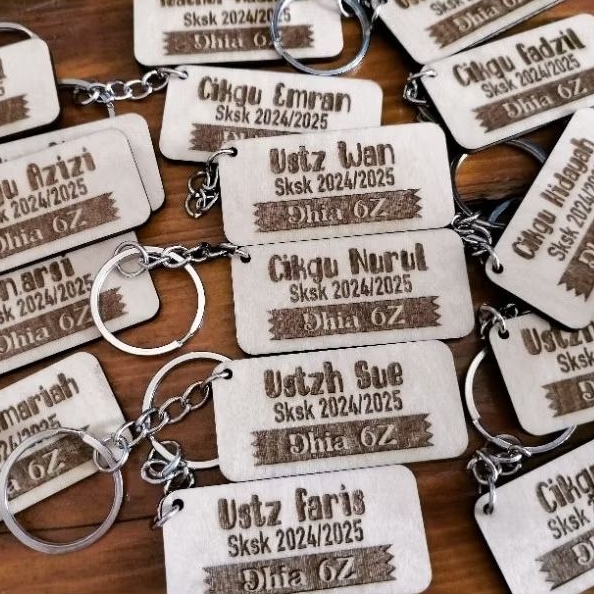 52x25mm no line wooden keychain kayu custom nama cikgu, murid, pekerja ...