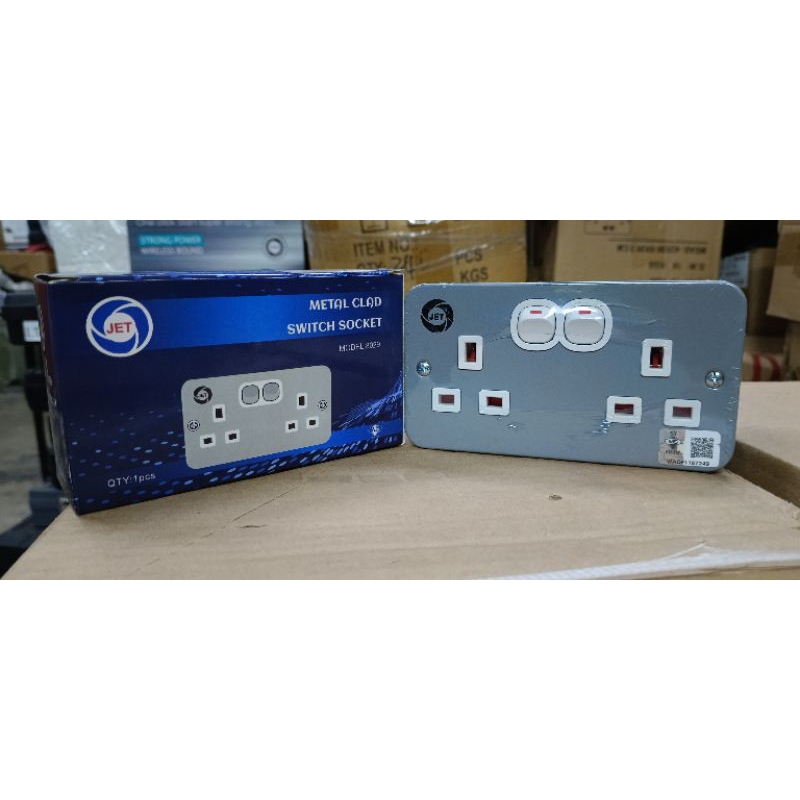 13AMP Metal Socket 15A Metal Clad Switched Socket BESI DOUBLE SWITCH ...
