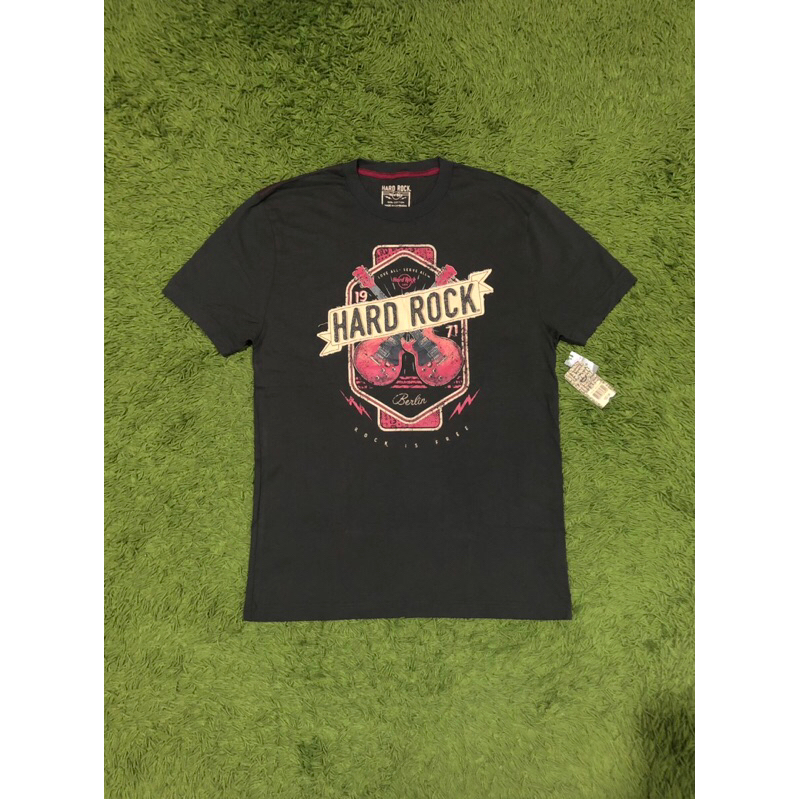 Hard Rock Cafe Berlin Twin Guitar T-Shirt | Shopee Malaysia