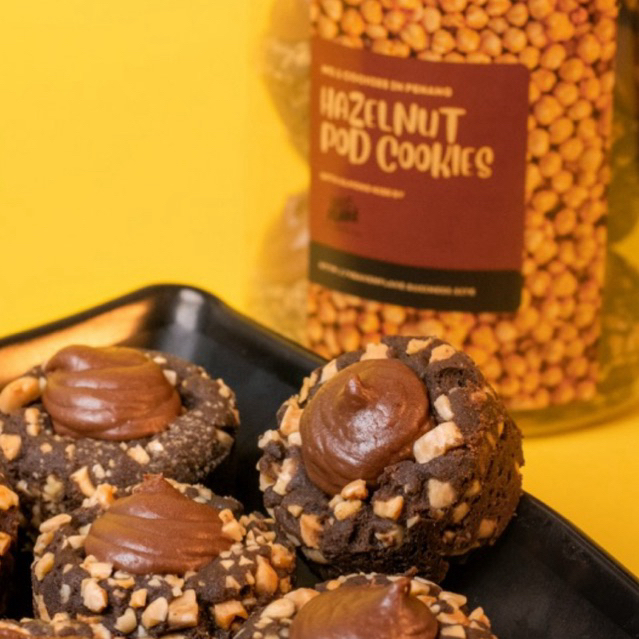 Hazelnut Pod Cookies 330g by Bake N' Flake Kuih Biskut Biscuit Raya ...