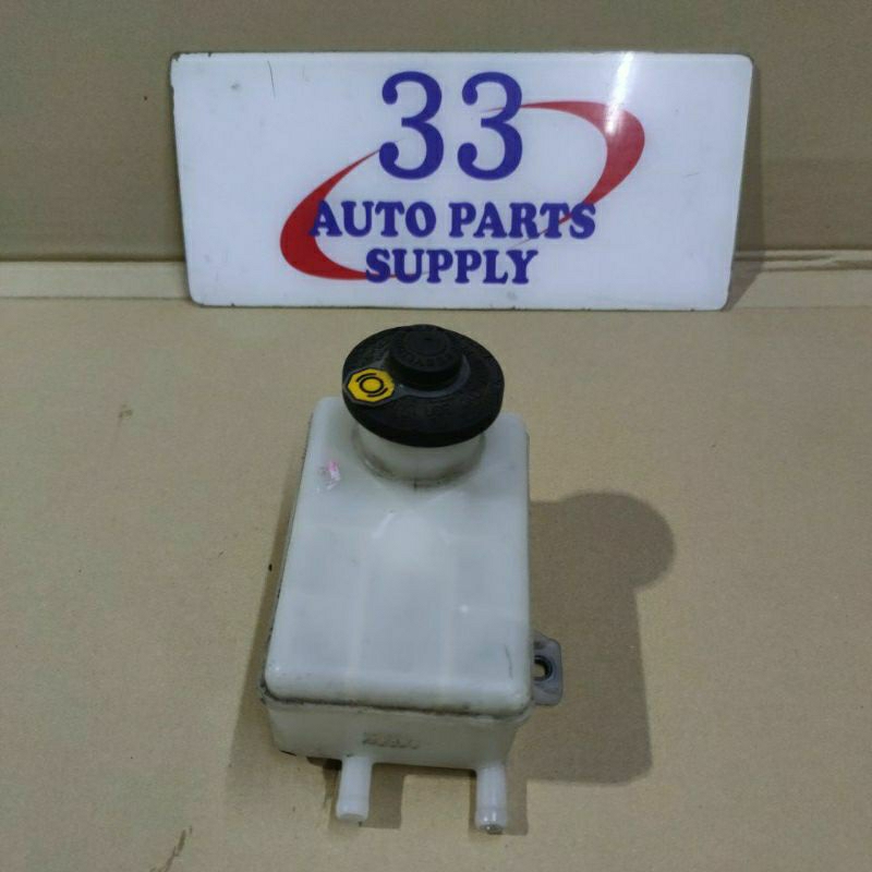 Toyota estima acr30 brake oil tank (original used Japan)2.4cc | Shopee ...