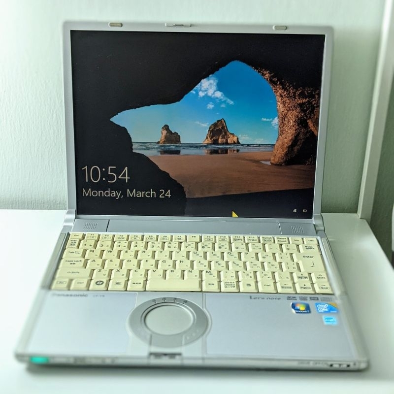 USED Termurah Panasonic TOUGHBOOK CF-Y9 Core2Duo U9600 4GB RAM 320GB ...