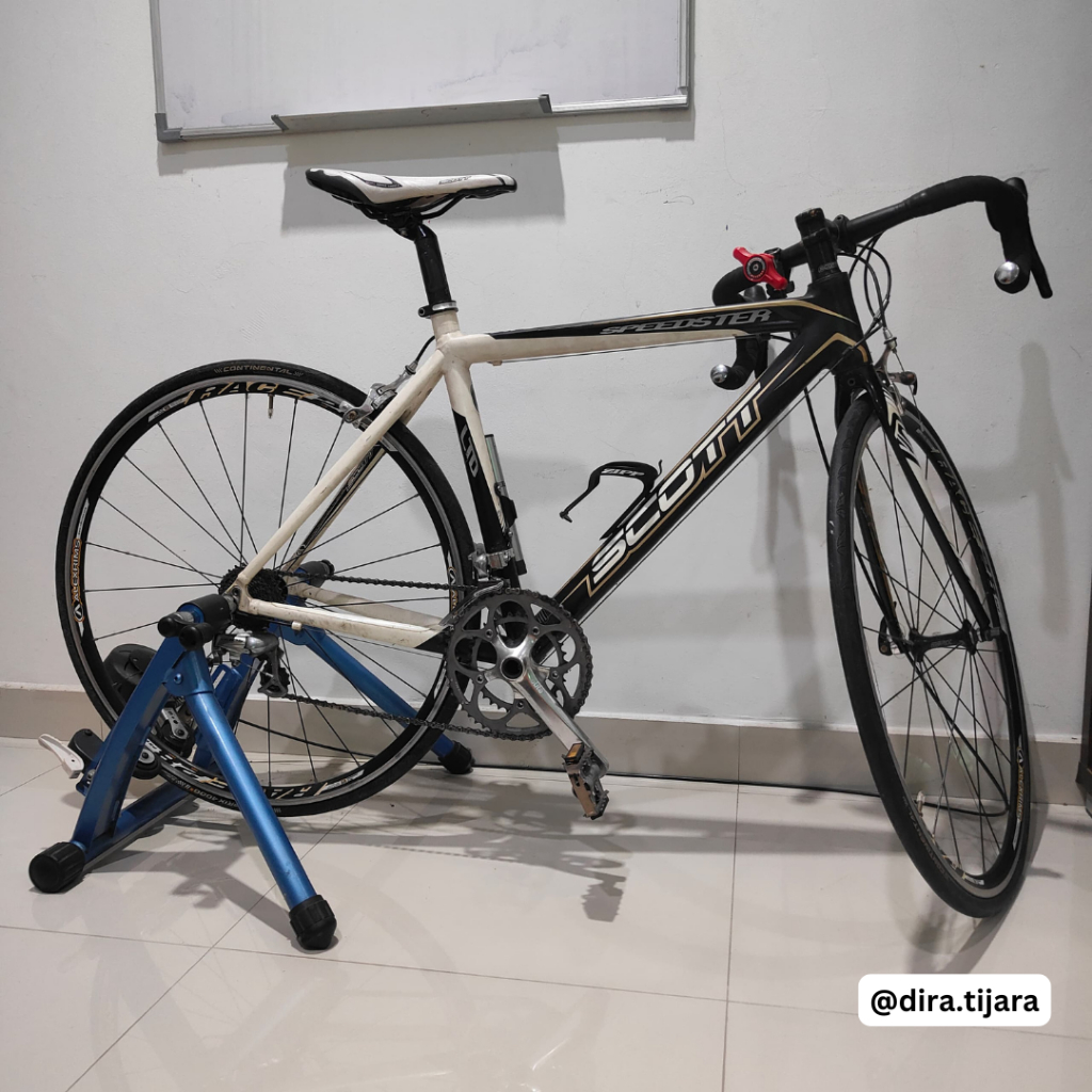 Scott Speedster Road Bike XS + Shimano 105 + Minoura Trainer + Pedals ...