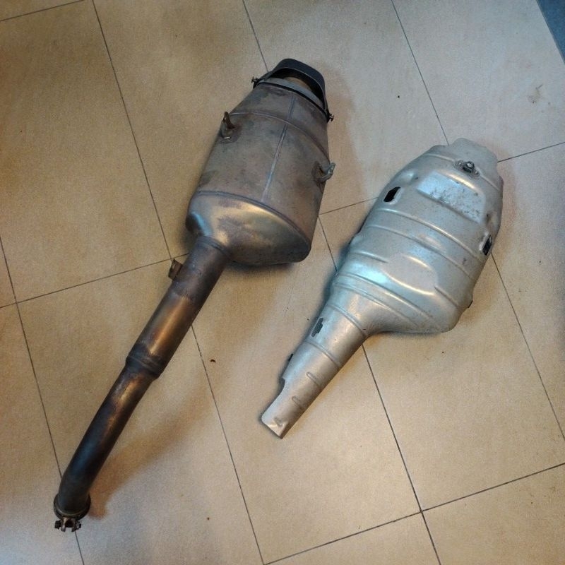 Honda CBR600RR 2007 - 2019 ekzos original / stock exhaust muffler ...