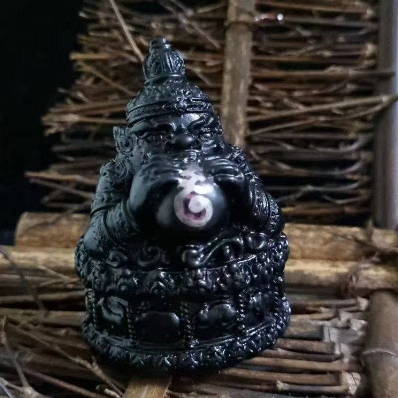 Phra Rahu Bucha 拉胡 供奉型 天狗 lahu 拉壶 小人 防是非 Ajarn Pu Tone 阿赞普顿 供奉型 ...