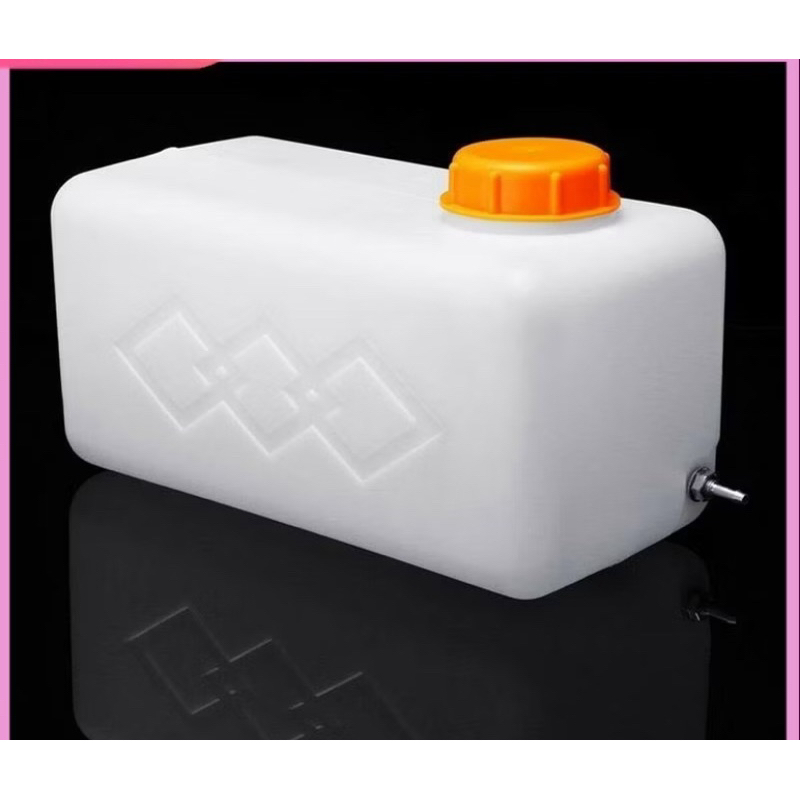 Parking heater integrated machine fuel tank plastic fuel tank 5.5L Air ...