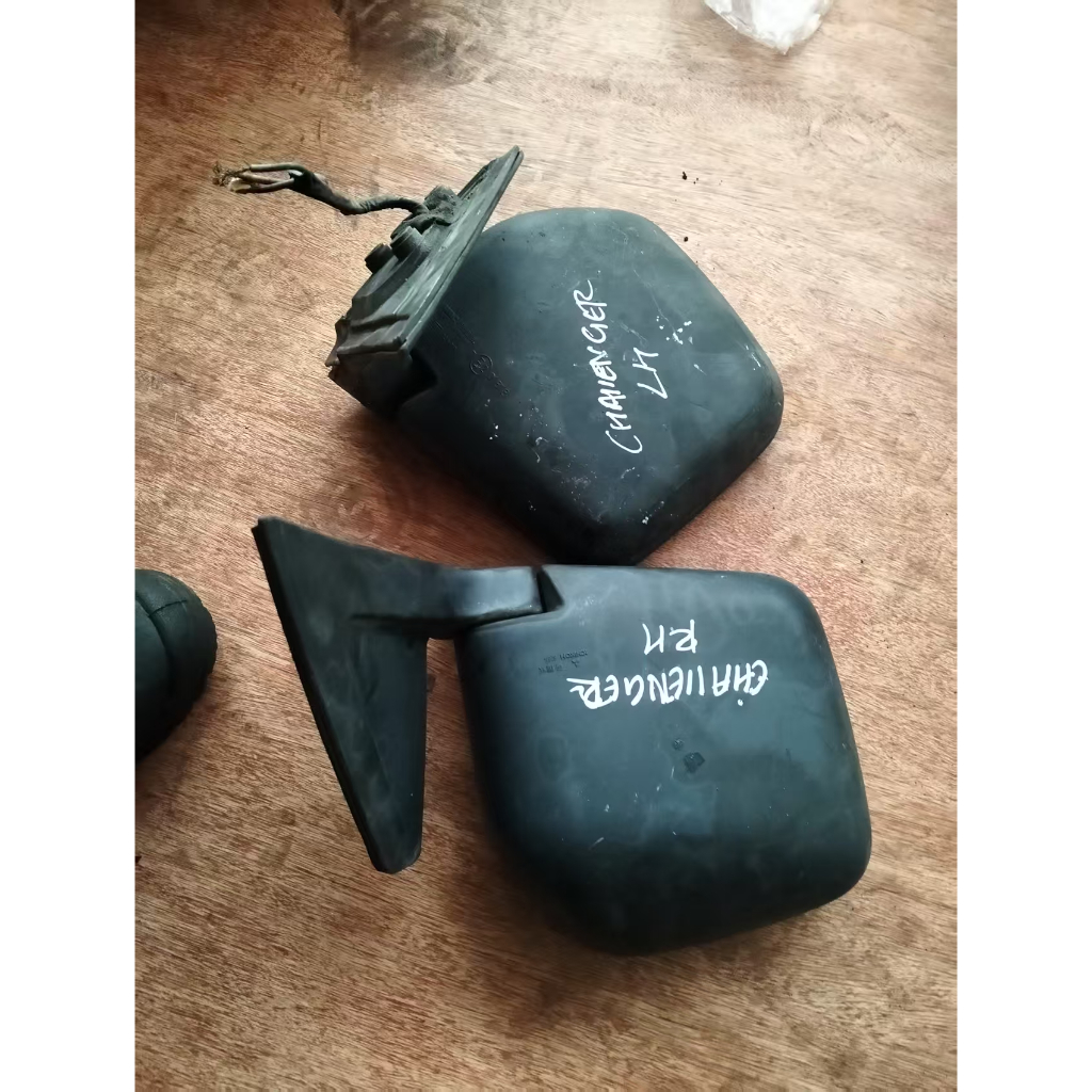 Mitsubishi Pajero Sports/Challenger Side Mirror (3 pin) | Shopee Malaysia