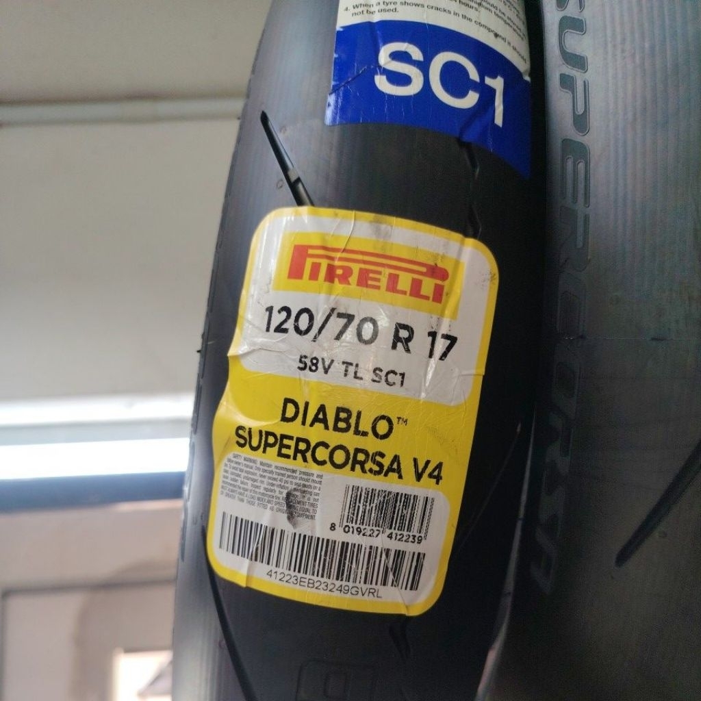 Pirelli Diablo Supercorsa SC1 V4 & SC2 V4 size 120/70-17 racing tayar ...