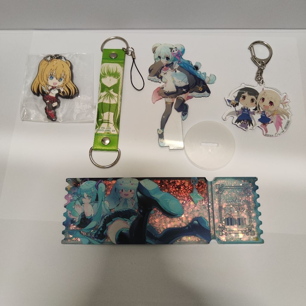 Anime Strap, Keychain, Acrylic Stand, Badge (Code Geass, Hatsune Miku ...
