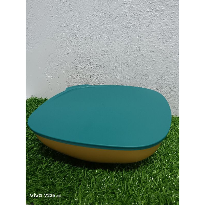 TUPPERWARE ALLEGRA SQ BOWL 2.5 LITRE - GOLD | Shopee Malaysia