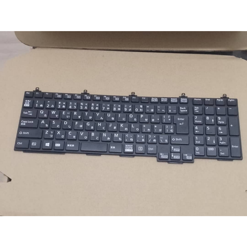 Fujitsu Lifebook A573 A574 ,CP679656-01,A744 /H G A572/E /F A552/E 95% ...