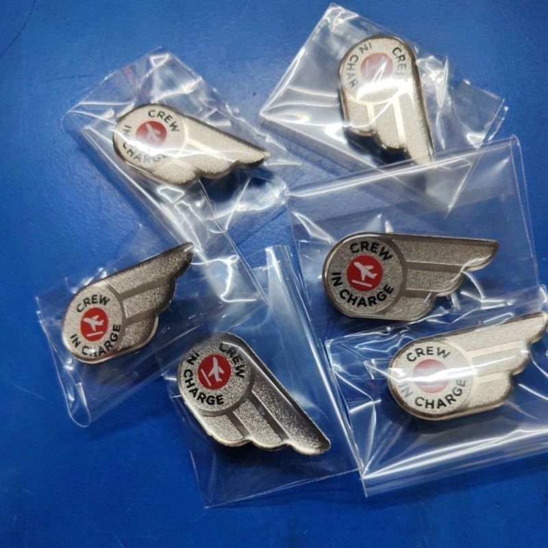 airasia crew in charge badges cabin crew Malaysia Air lines badges ...