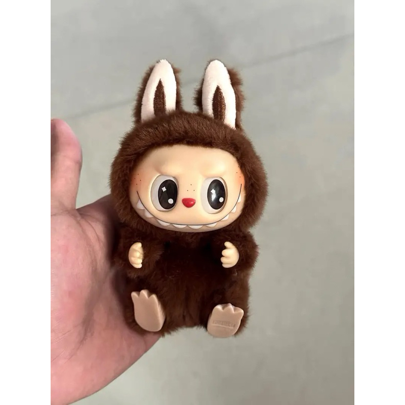 Labubu v2 Secret Duoduo 1:1 （Grade B)with box and card | Shopee Malaysia
