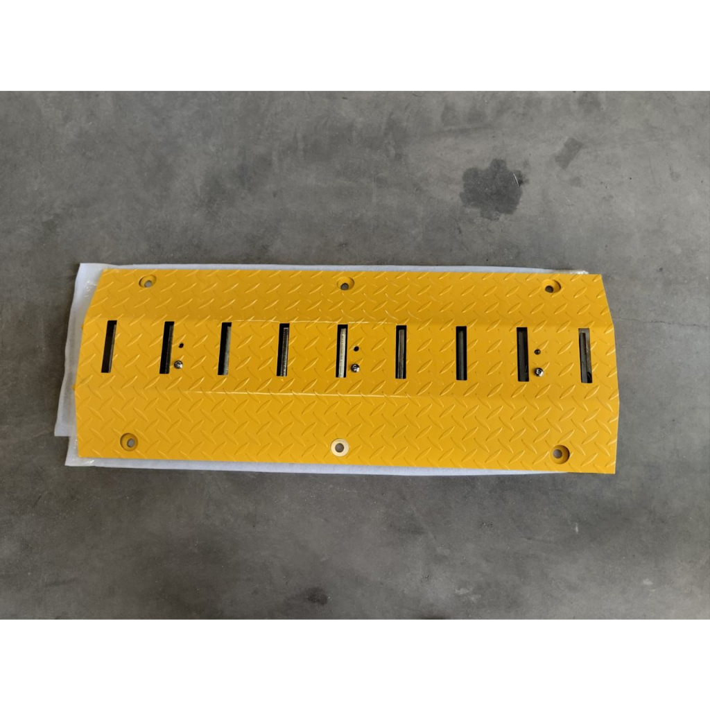 1 way steel spike hump | Shopee Malaysia