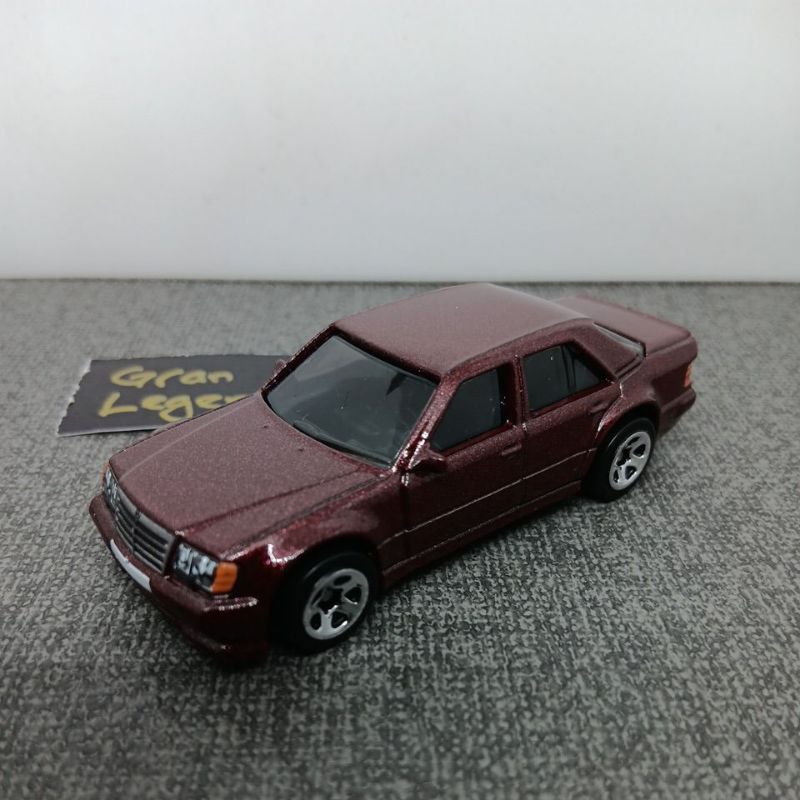 Hotwheels Mercedes Benz 500E (Red Edition) | Shopee Malaysia