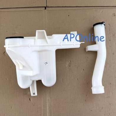 Toyota Innova 2007 Washer Tank / Wiper Tank (With 2 Motor and Pipe ...
